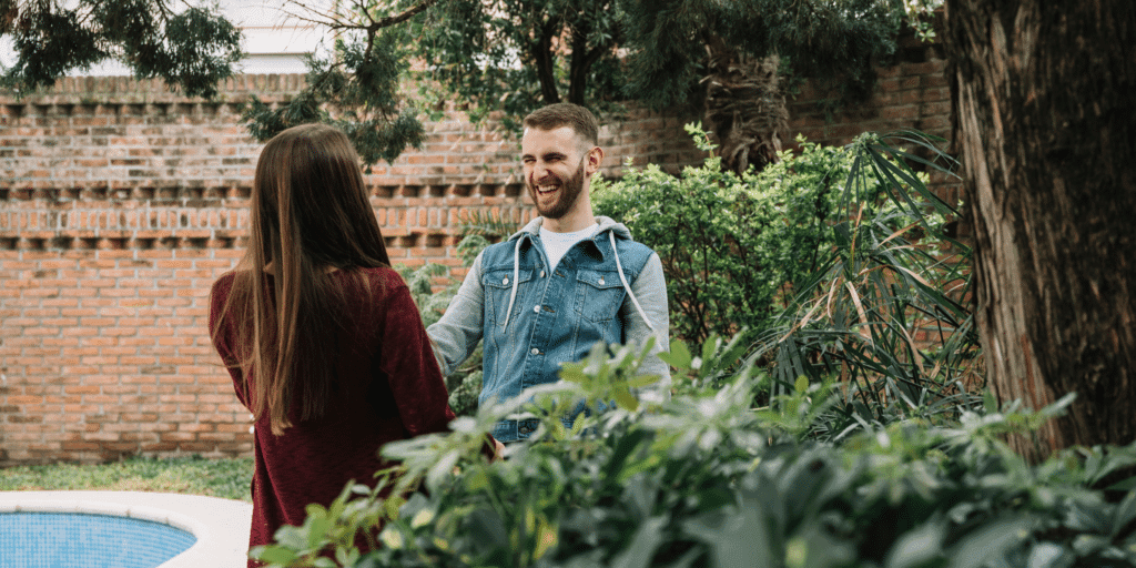 How to Approach Women with Confidence and Respect | Blog | Tawkify